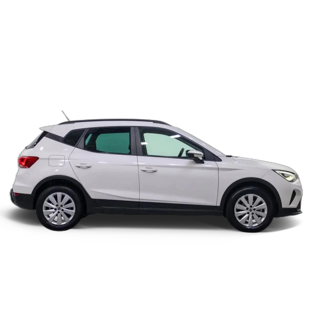 Renting SEAT Arona 1.0 TSI S&S Style XM 110 Blanco 4 | Drenting
