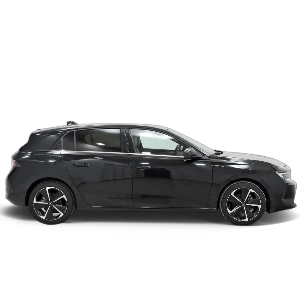 Renting Opel Astra 1.2T XHT S/S Elegance 130 Negro 1 | Drenting