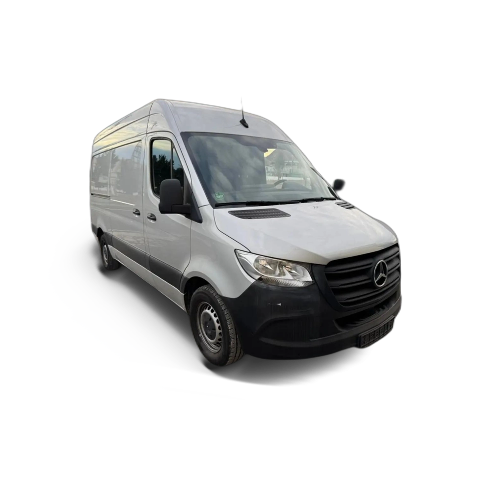 Renting Mercedes-Benz Sprinter Furgón 315CDI Largo T.E. tT 9G-Tronic ...