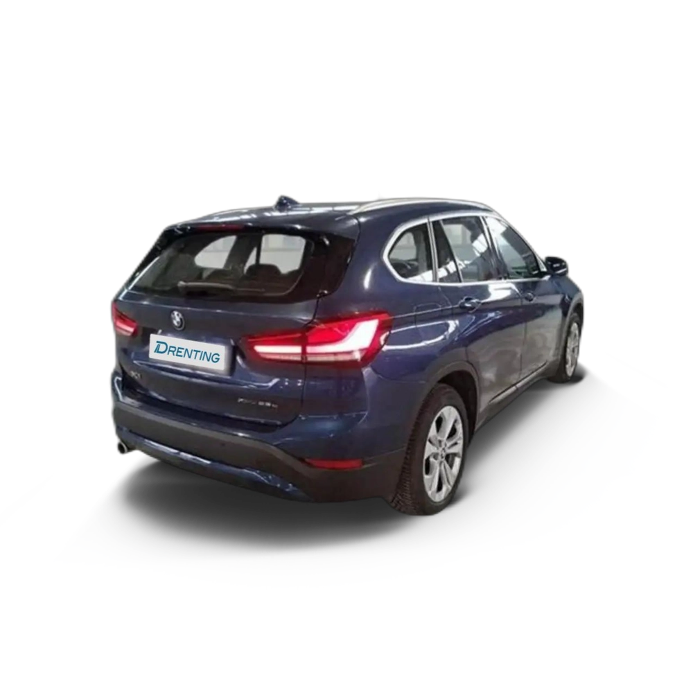 Renting BMW X1 xDrive25eA Azul 2 | Drenting